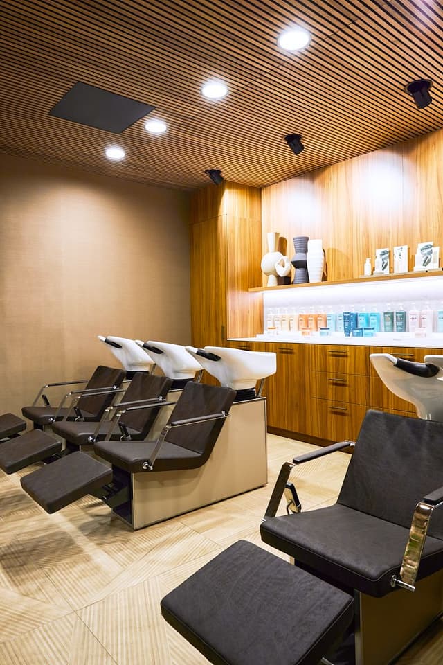Cosmo Hairstyling - Maak nu online een afspraak | Cosmo Hairstyling